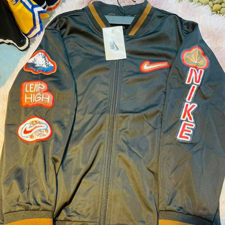 AUTHENTIC VARSITY JACKET | Shopee Philippines