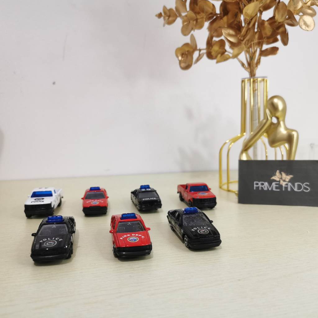 7-Piece Welly Police Toy Car Set - Metallic, High-Quality, Multi-Color ...
