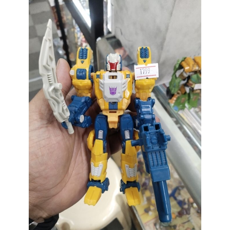 Hasbro Transformers Titans Return Weirdwolf | Shopee Philippines