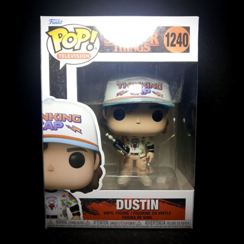 Funko Pop! Television: Stranger Things - Dustin #1240 (FREE PROTECTOR ...