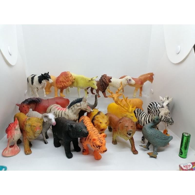 preloved animal figures sold separately | Shopee Philippines
