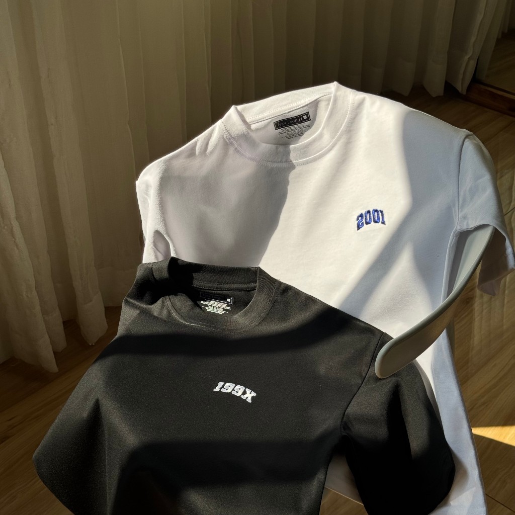 EMBROIDERED CUSTOMIZABLE VARSITY YEAR | CROPPED BOXY SHIRT | TEAR DRAFT ...