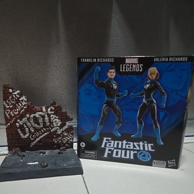 Marvel Legends Fantastic 4 Franklin Richards and Valerie Richards ...