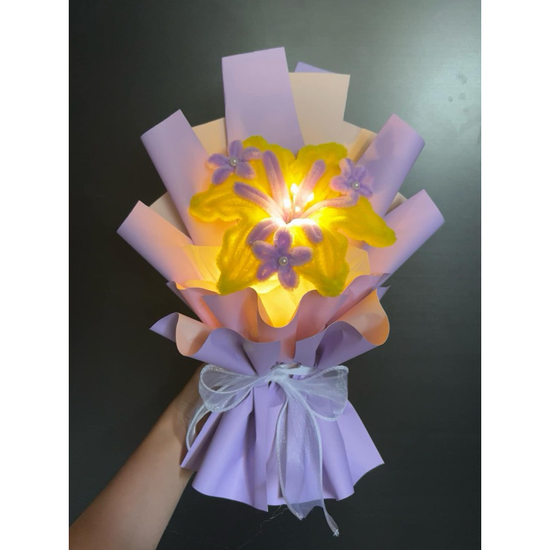 TANGLED INSPIRED SUNDROP FUZZY WIRE BOUQUET FLOWER by RHILEYTHINGS ...