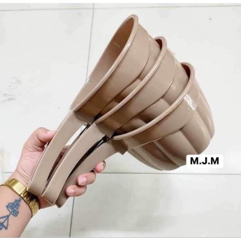 BATH LADEL DIPPER SHOWER SCOOP (3PCS BIG TABO) | Shopee Philippines