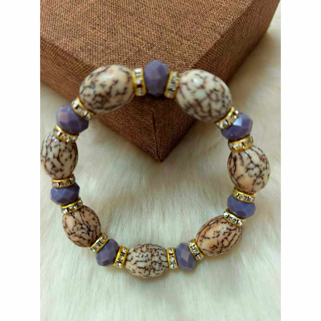 Swarovski Crystal 2025 Future dust Lucky Color with Buto ng Sinukuan ...