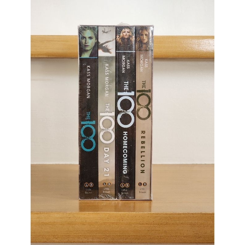 The 100 Complete Boxed Set - Kass Morgan | Shopee Philippines