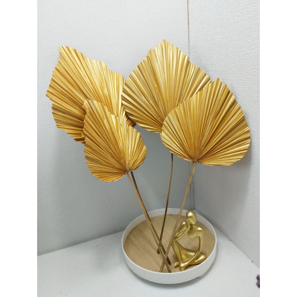 GOLDEN ANAHAW LEAVES SOLD PER PIECE GOLD DAHON NG ANAHAW | Shopee ...