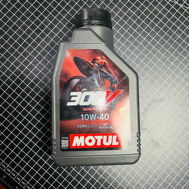MOTUL ESTER CORE 300V SAE 10W-40 100% SYNTHETIC ROAD RACING 1L NEW PACKAGING | Shopee Philippines
