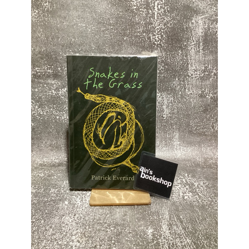 Snakes in the Grass UP PRESS | Shopee Philippines