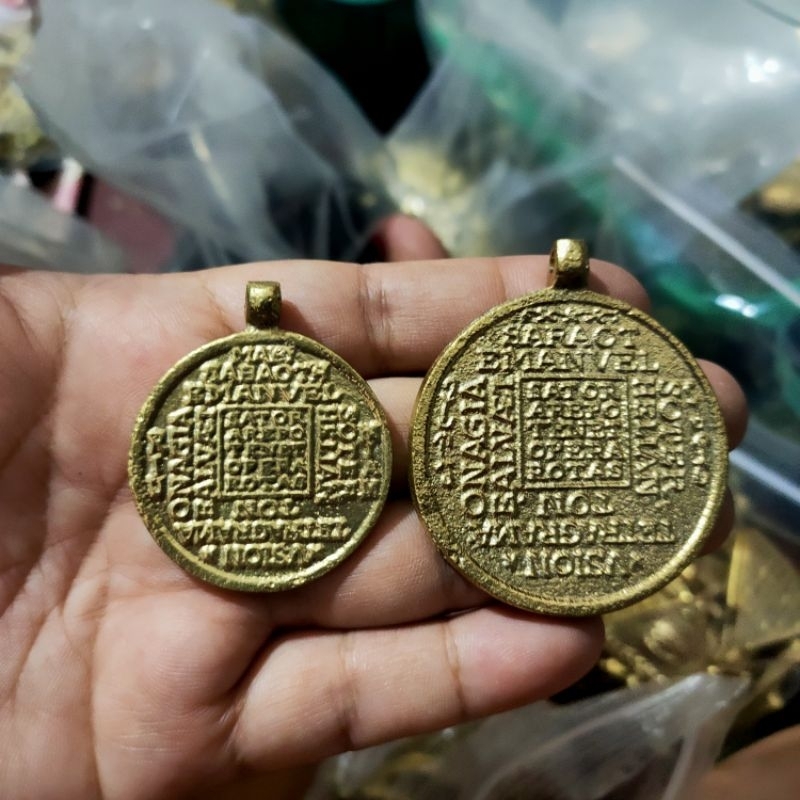 Sator Puso Not Engraved Medallion (Small/Big) | Shopee Philippines