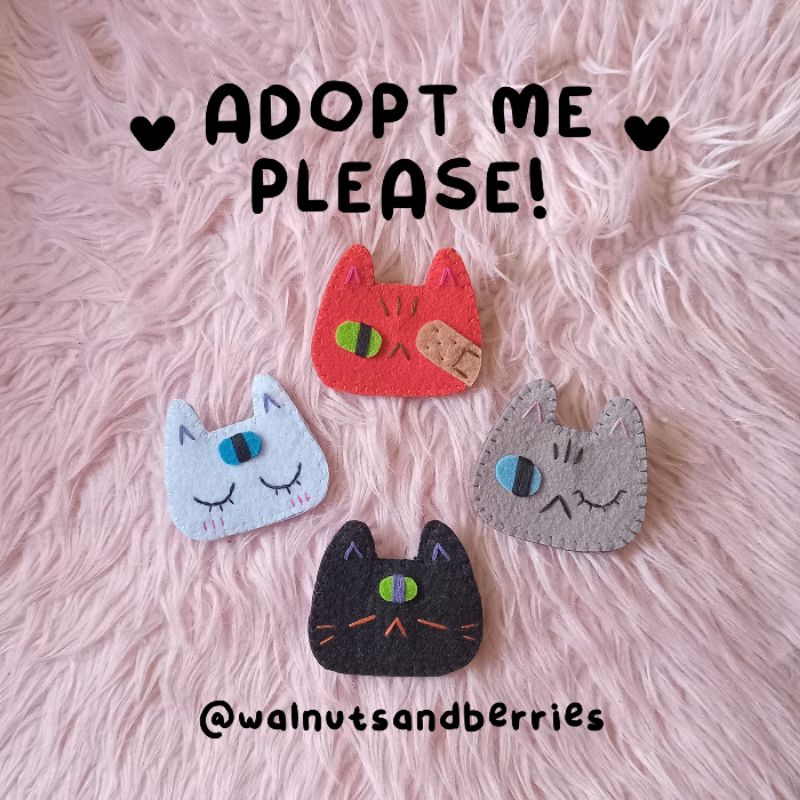 ADOPT ME! Spooky Cats Felt Brooch Pins | please read description ...