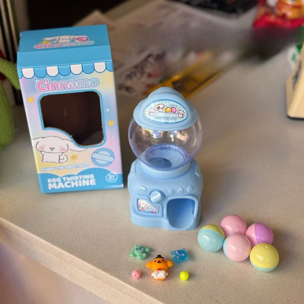 Sanrio Kuromi & My Melody Egg Twisting Machine Toy - Pink Vending ...