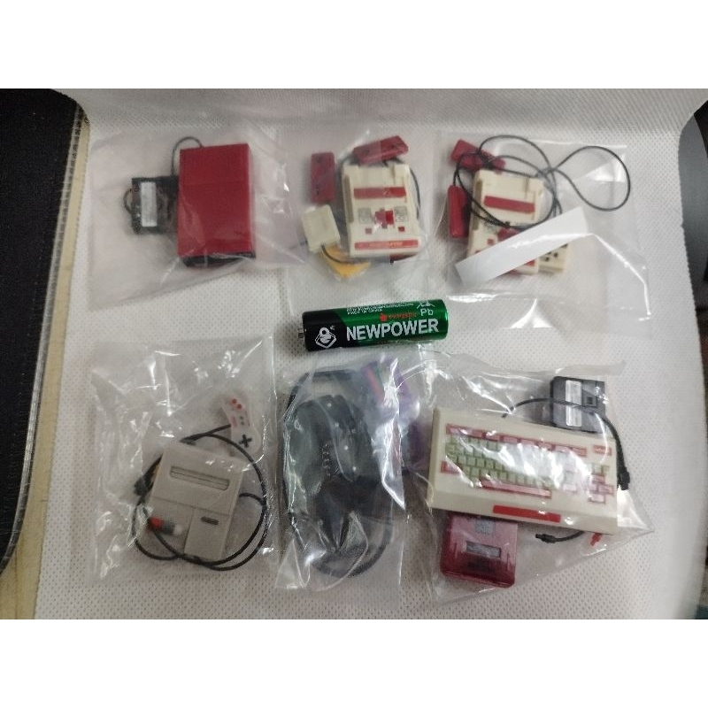 FULL SET FAMILY COMPUTER GACHAPON GASHAPON ALL 6 TYPES ALL WITH FLYER ...