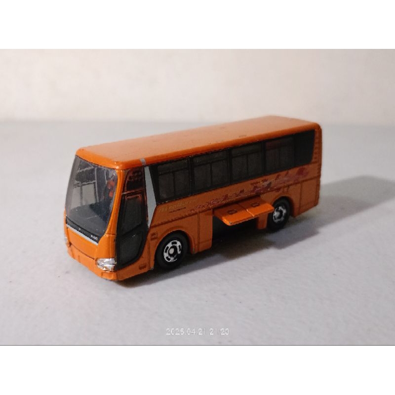 tomica mitsubishi fuso aero queen bus diecast car | Shopee Philippines