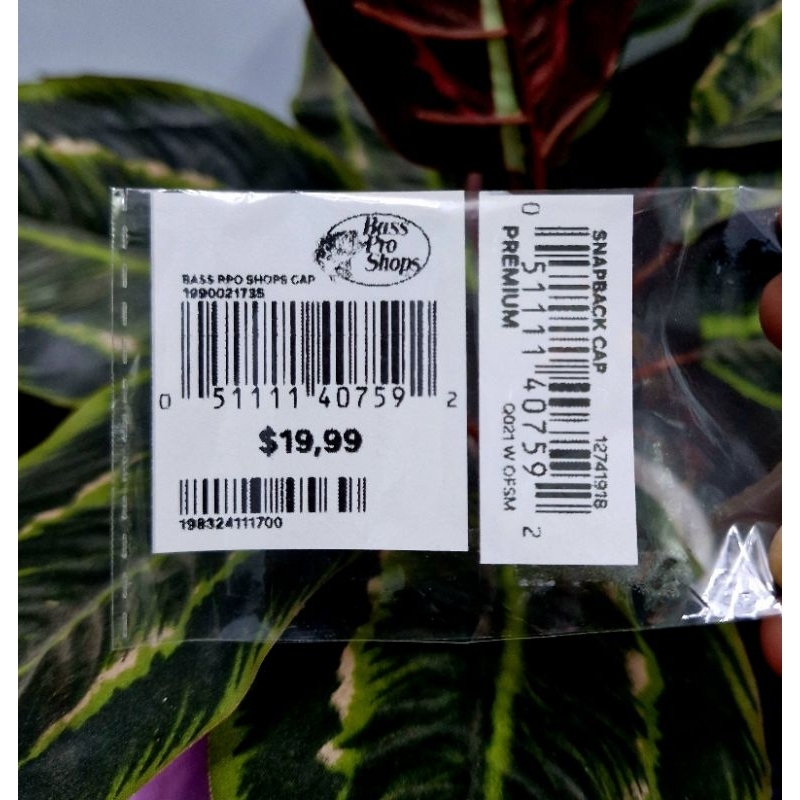 BASS PRO SHOPS CAP BARCODE STICKERS 100 PAIRS PLUS FREE 10PAIRS TOTAL ...