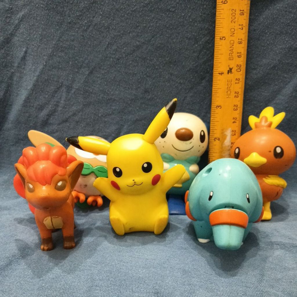 Assorted POKEMON Vintage Small Toys Action Figures Jollibee McDonalds ...