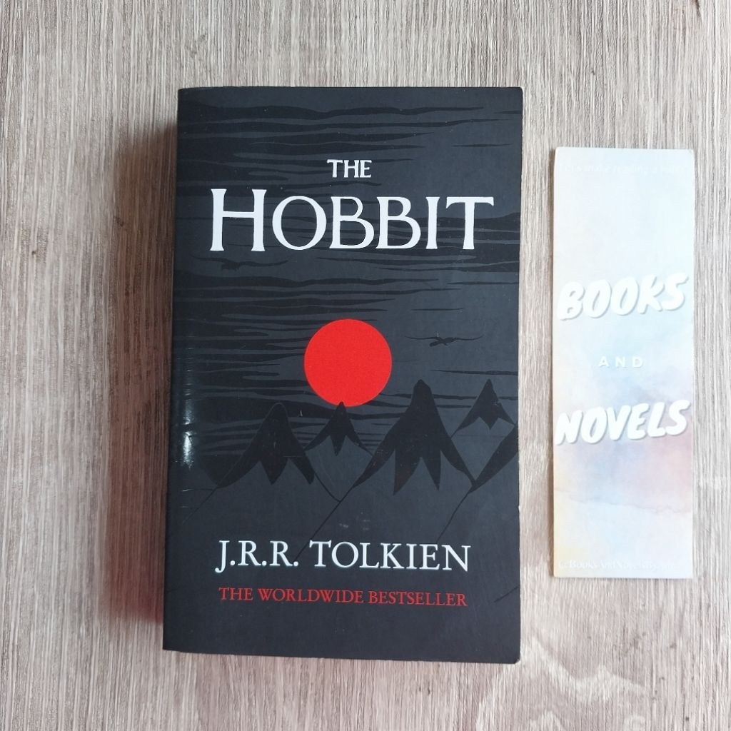 The Hobbit by JRR Tolkien | Shopee Philippines