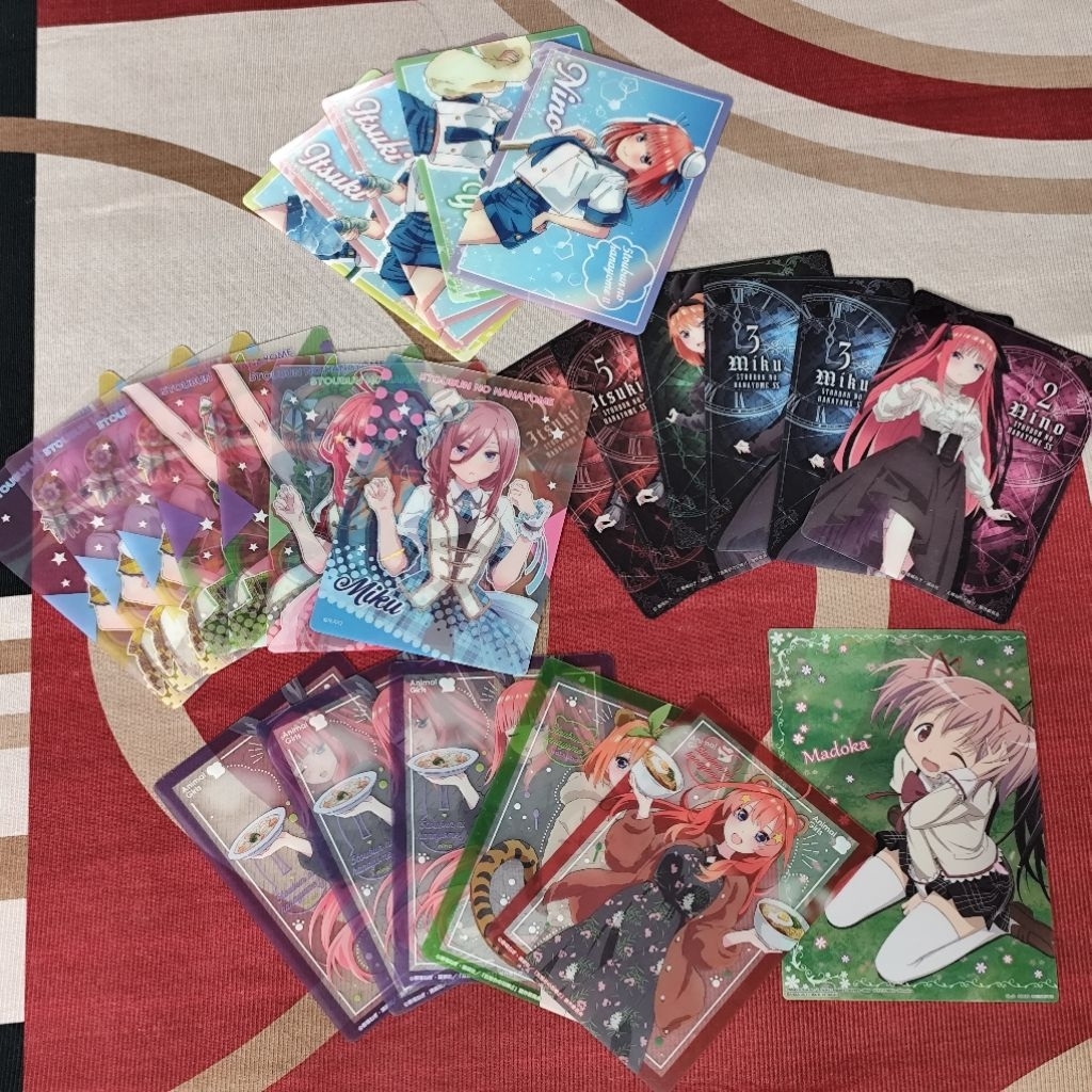 Assorted Acrylic Collectible Cards - The Quintessential Quintuplets ...