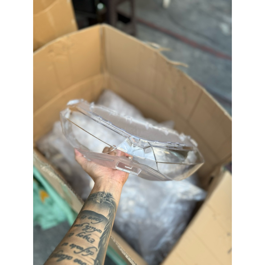 CLEAR TAIL LIGHT LENS FOR YAMAHA NMAX V2 | Shopee Philippines