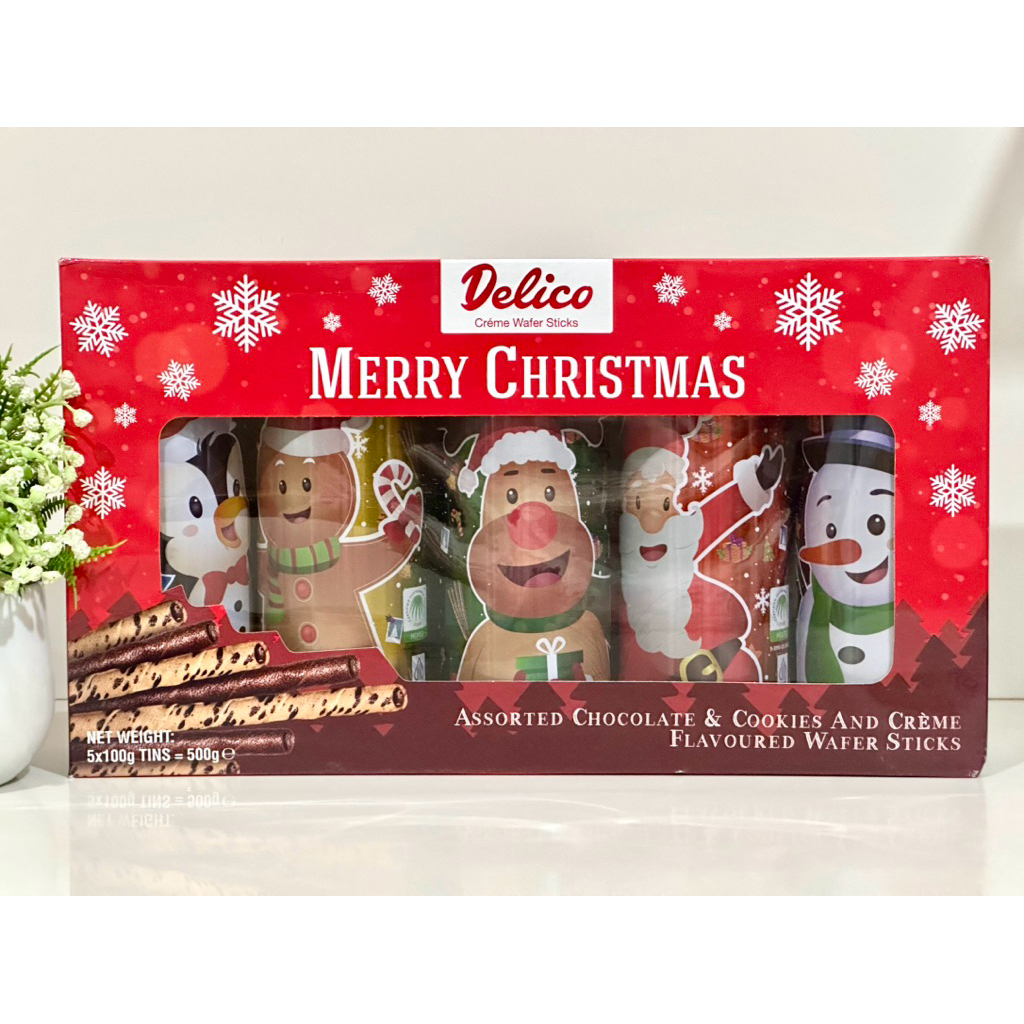 Delico Créme Wafer Sticks in a Christmas edition packaging | Shopee ...