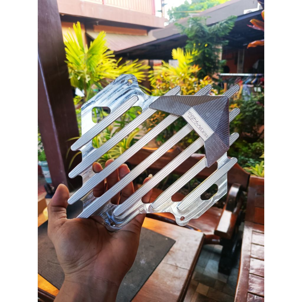 PZ-TECH CNC RADIATOR COVER FOR (CLICK125/150/PCX150) | Shopee Philippines
