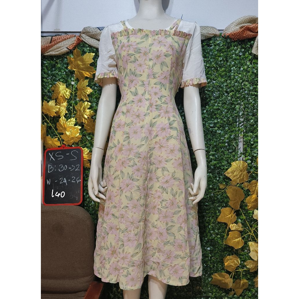 XS Extra Small to Small collection mini midi maxi preloved looks new ...