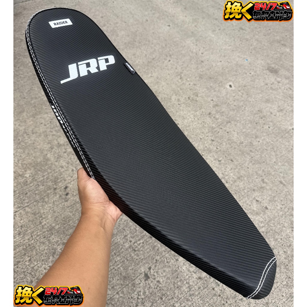 JRP FLAT SEAT RAIDER 150 CARB / RAIDER 150 FI CARBON FABRIC EMBOSSED ...
