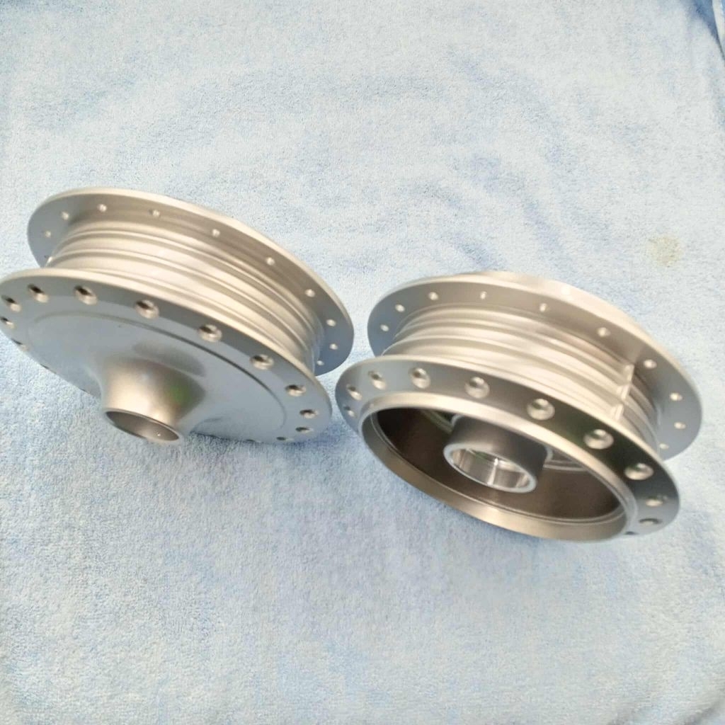 MOTORCYCLE JAPAN HUB SET FOR KAWASAKI CT125/BAJAJ 125 SILVER | Shopee ...