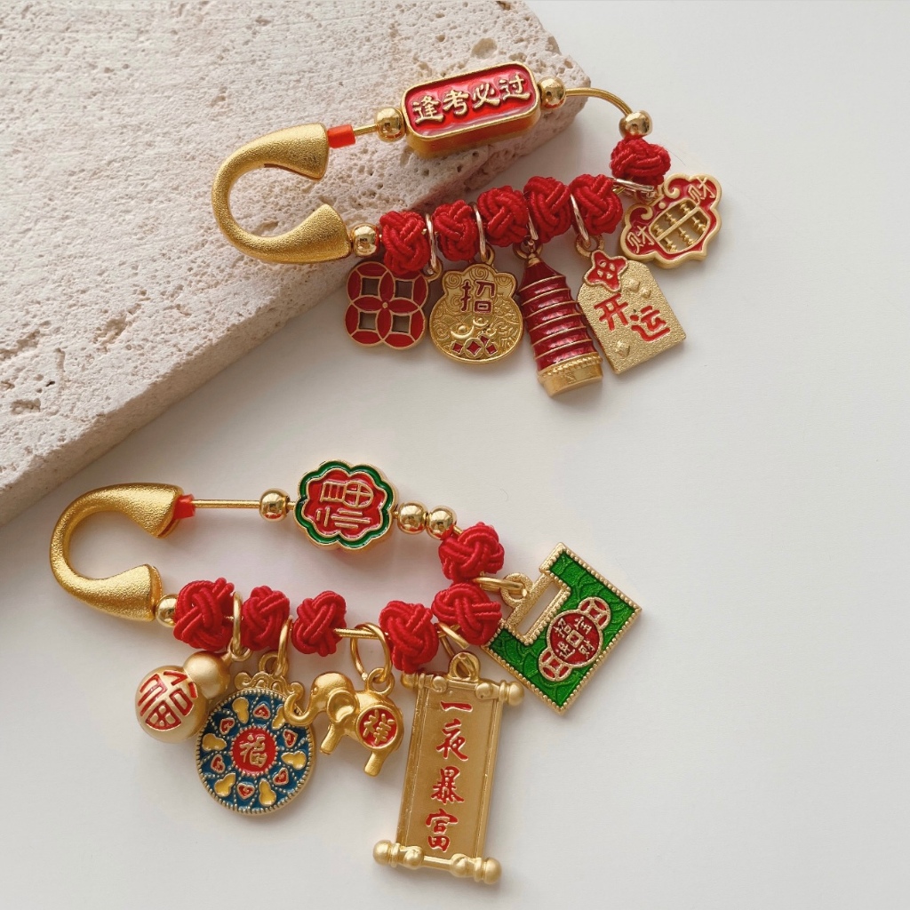 LIMITED EDITION FORTUNE PINS 11.12 SHIPOUT | Shopee Philippines