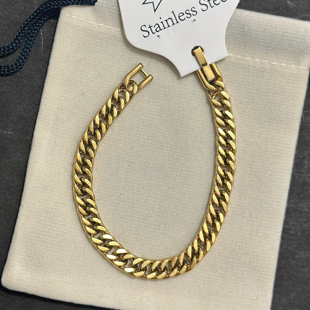 Stainless Gold Unisex bracelet 10cut Japan Style Non Faded | Shopee ...