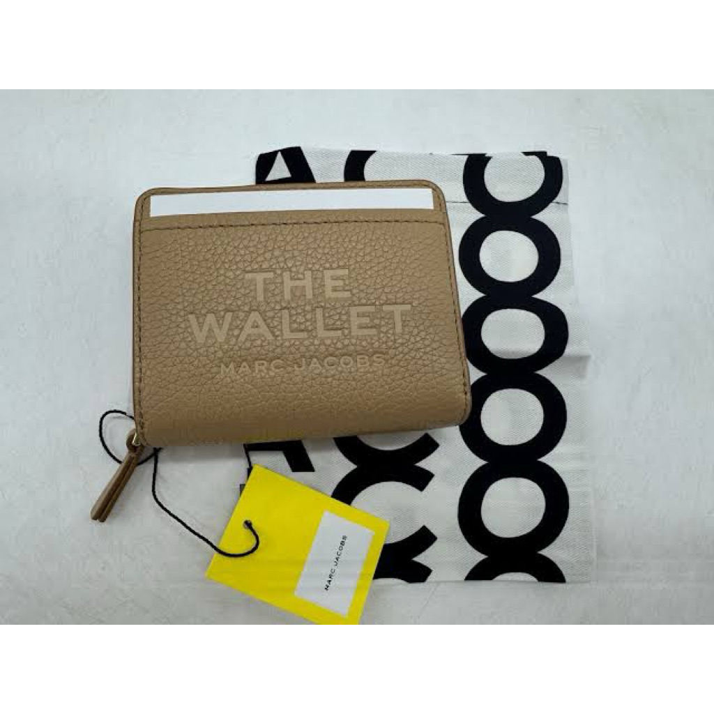 MJ The Leather Mini Compact Wallet - Retail | Shopee Philippines