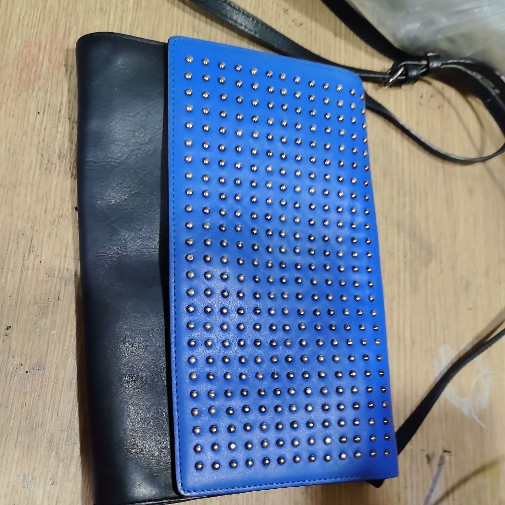 mayoshop 2 poch blue slingbag parcel 2 kilos | Shopee Philippines