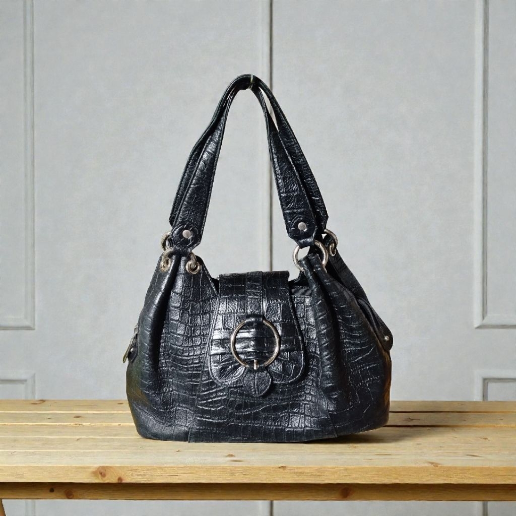 Preloved Christian Ontani Handbag Kili Bag | Shopee Philippines