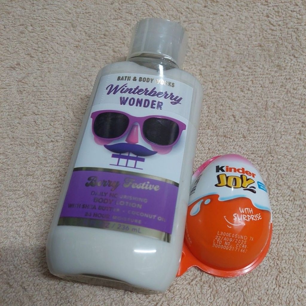 Bath & Body works Lotion Winterberry Wonder 236ml / 8oz | Shopee ...