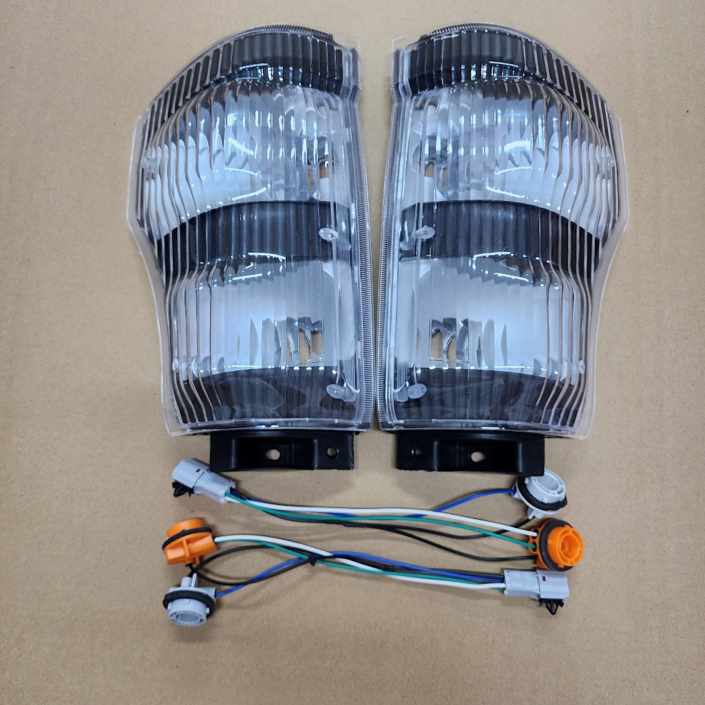 ISUZU ELF NHR NKR NPR Corner Light Corner Lamp Signal Lamp | Shopee ...