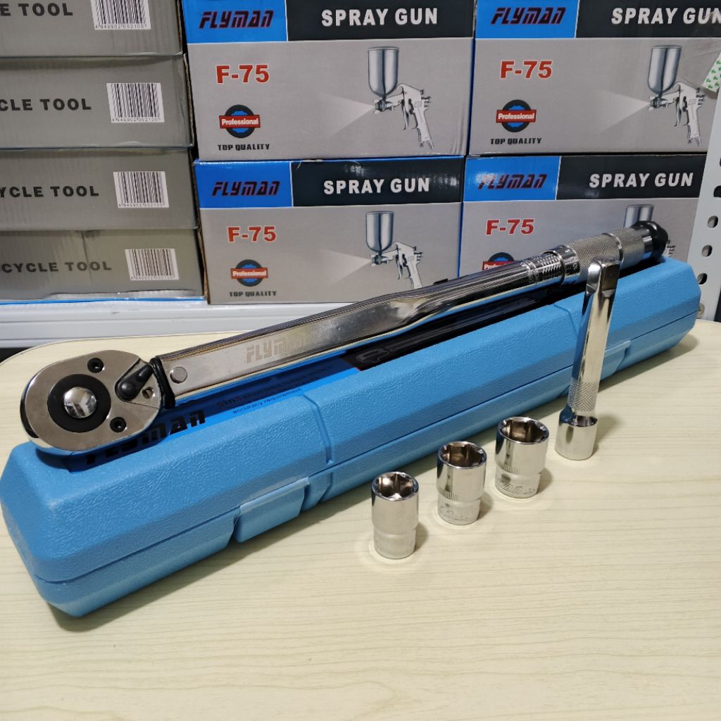 original flyman torque wrench 1/2 DRIVE 28-210N.M with 3pcs socket ...