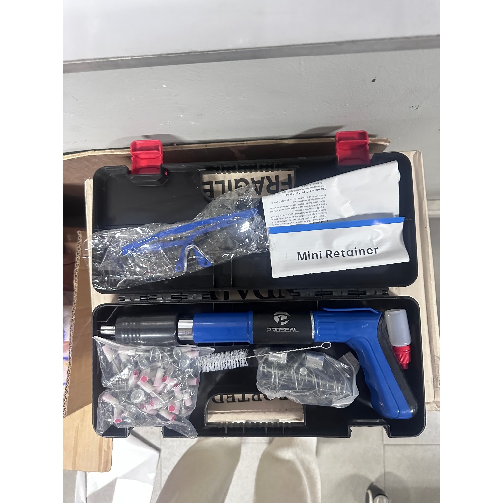 Pinagsamang pneumatic nail gun para sa mga kongkretong cable tray ...