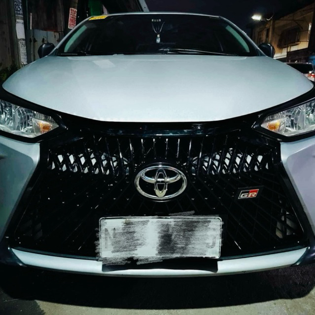 2021 UP TOYOTA VIOS FRONT GRILL WITH GR LOGO (GLOSSY BLACK) | Shopee ...