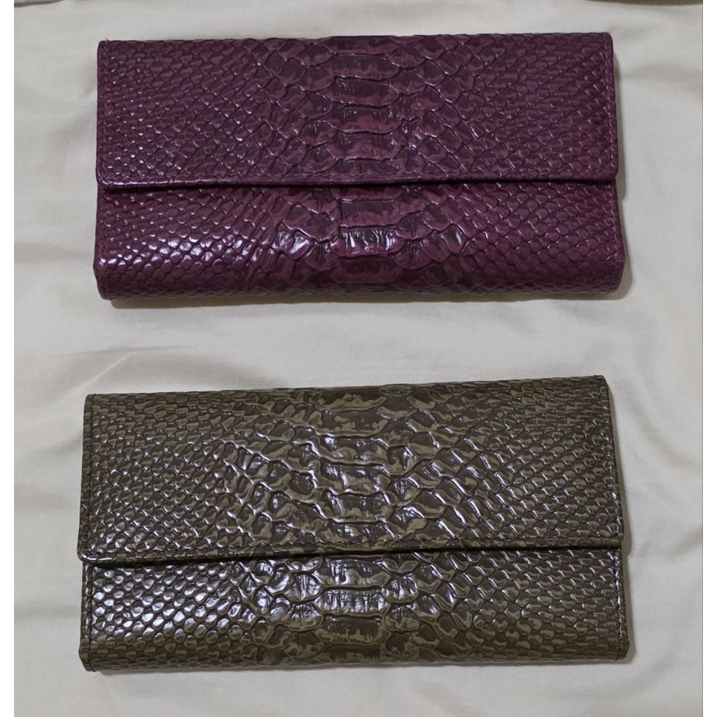 Preloved Fino Leatherware Long Wallet Trifold | Shopee Philippines