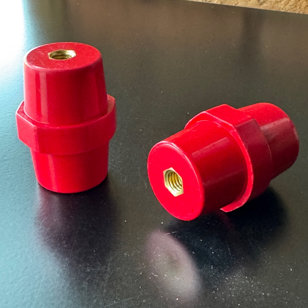 Arc Copper Busbar Insulator SM35, SM51 Red Insulation Busbar Gutter ...