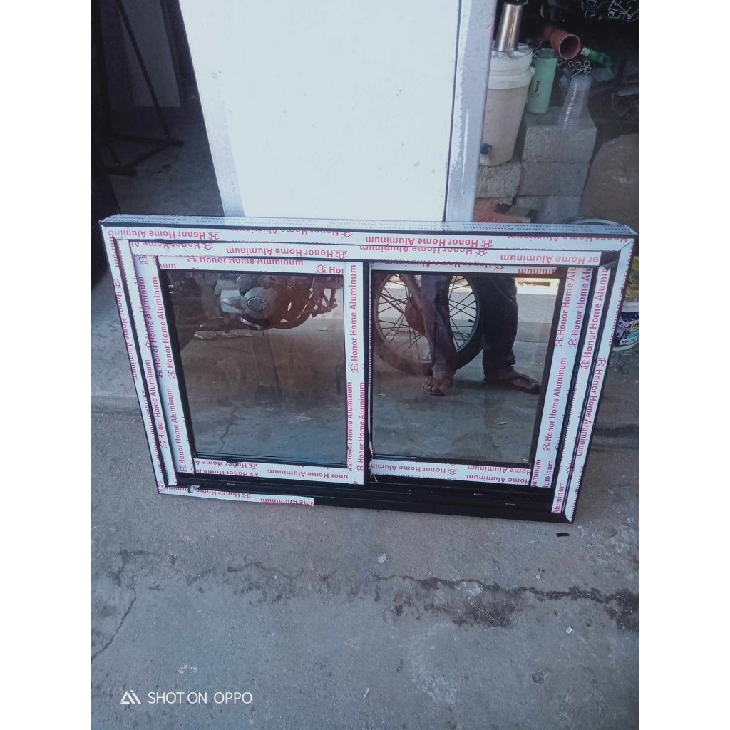 H63.5 x W80.5cm Customize Aluminum Slidibg Window with HAMBA & Free ...