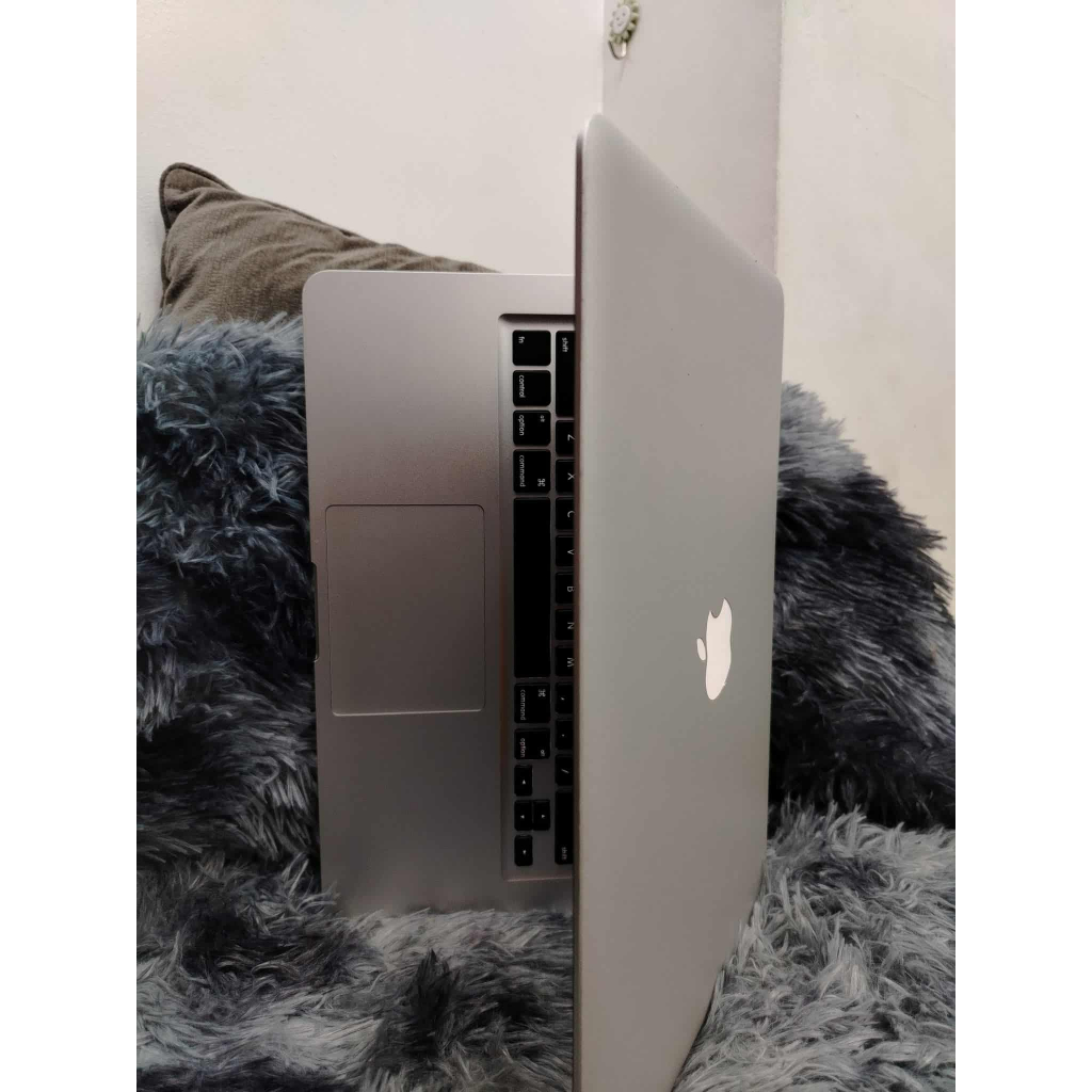 Mcbook Pro 13 inch (2017) | Shopee Philippines
