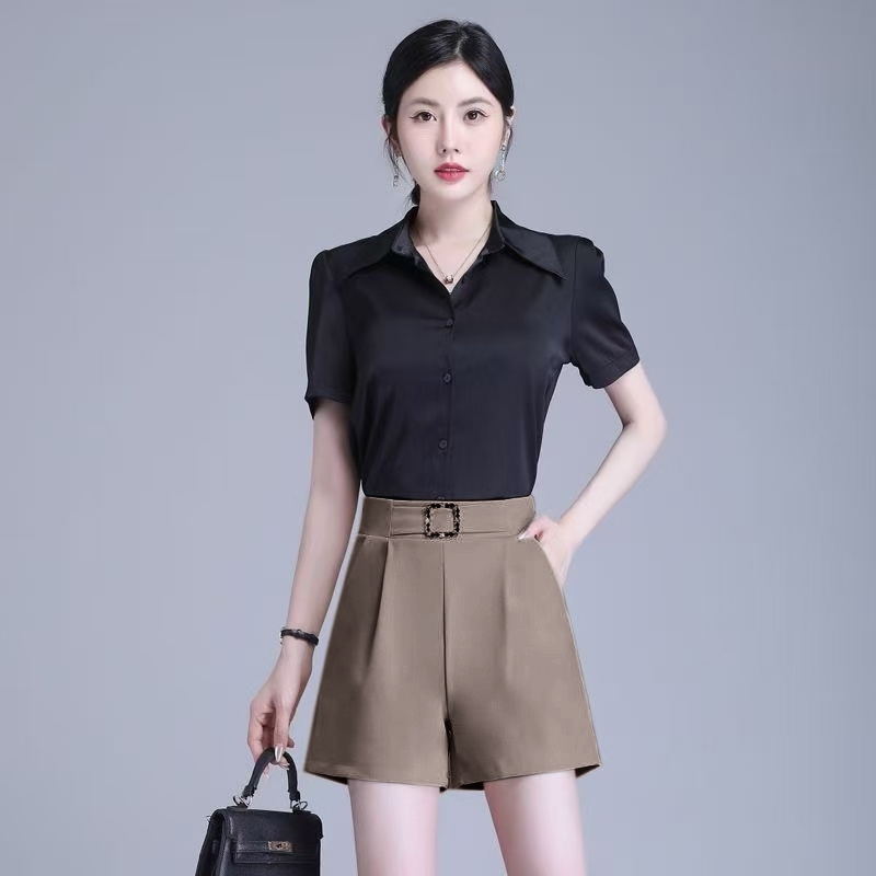 Korean Fashion ERA Plain Trouser Short Highwaist Style New Cute Outfit ...