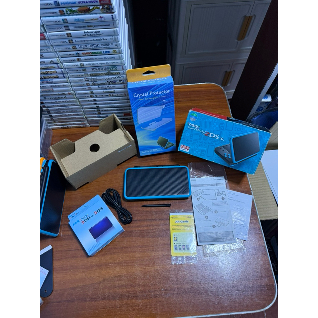 New Nintendo 2DS XL Black & Turquoise Complete in Box (Presentable, Cfw ...