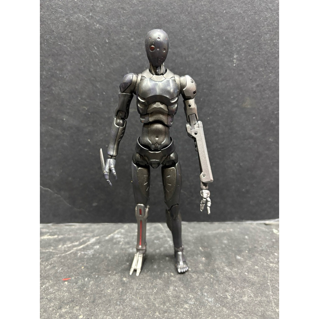 1000 Toys 1/12 Scale TOA Heavy Industries - Collared and Reprogrammed ...