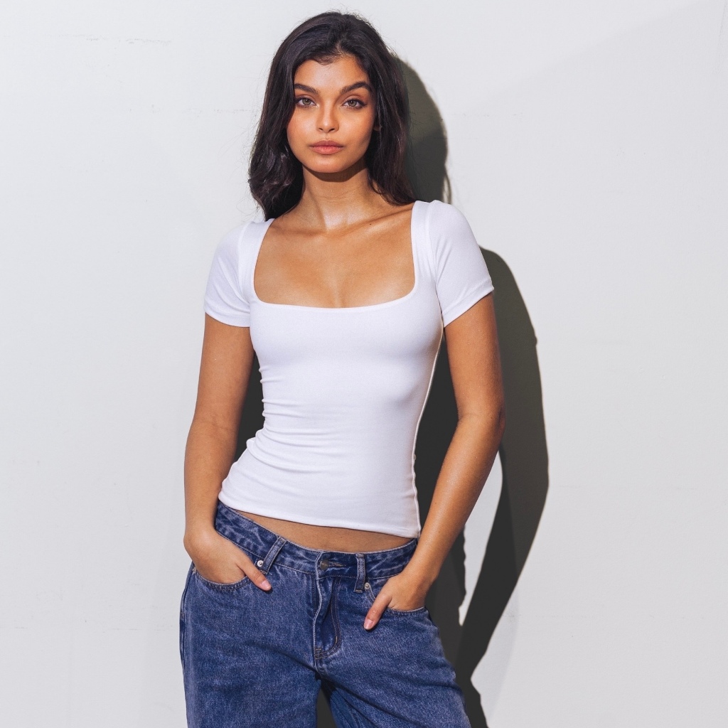 Mera Martina Scoop Neck Top Slim-fitting Womenswear Cotton Plain Basic ...