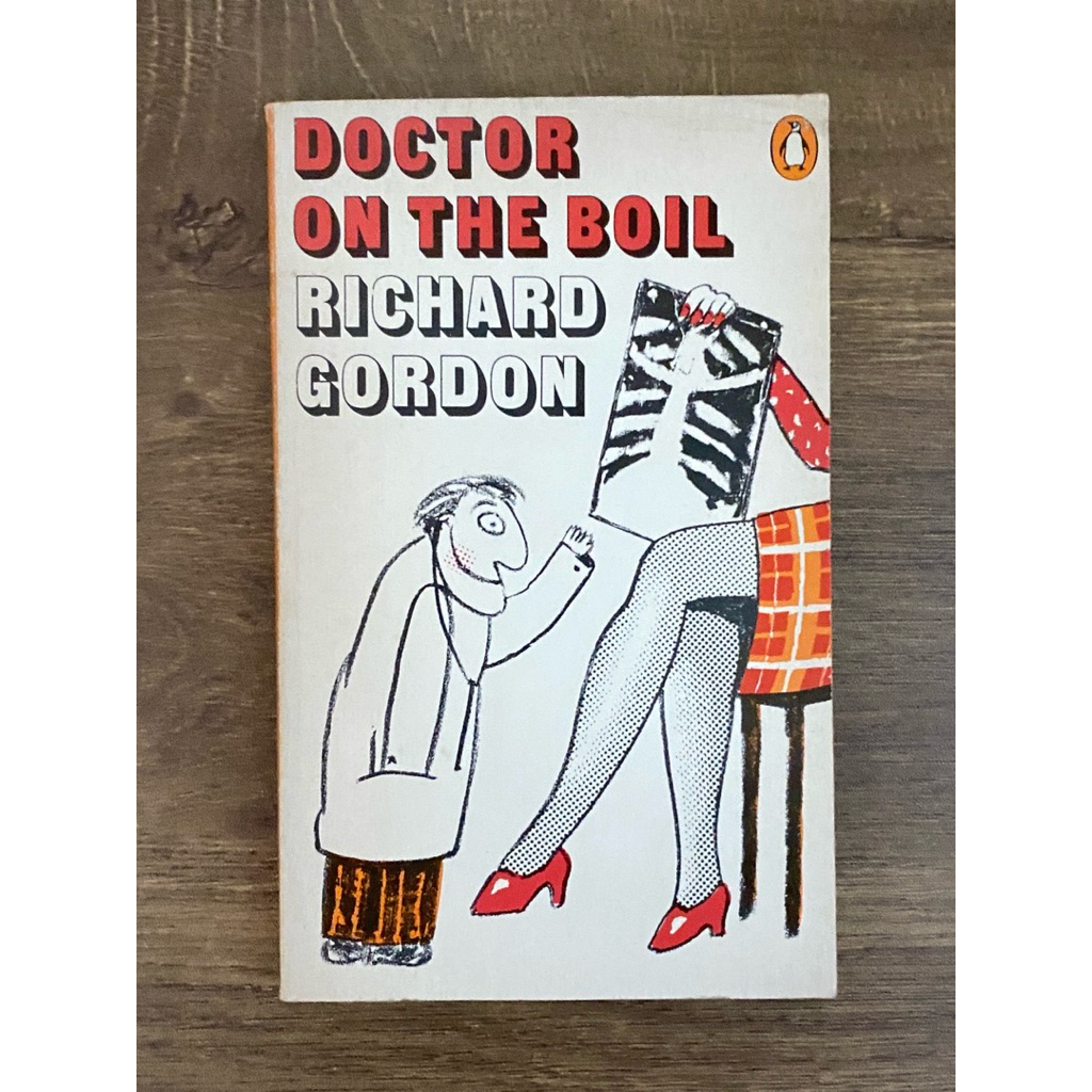Doctor on the Boil by Richard Gordon MMPB 1973 | Shopee Philippines