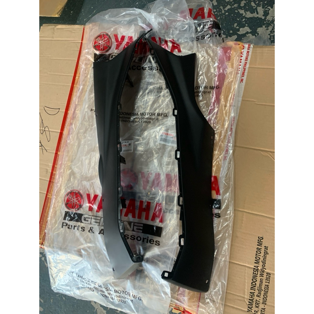 Mole Side Cover 1 & 2 for AEROX V2 (Yamaha Genuine Parts) | Shopee ...