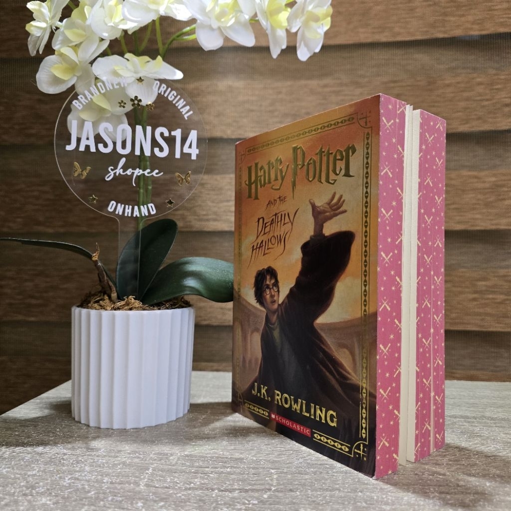 Harry Potter and the Deathly Hallows by J.K. Rowling | Shopee Philippines